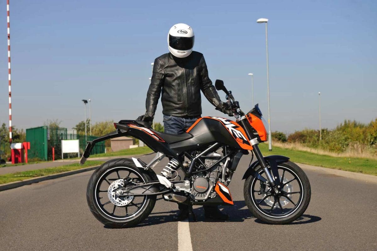 Motorcycle glossary - on2wheels